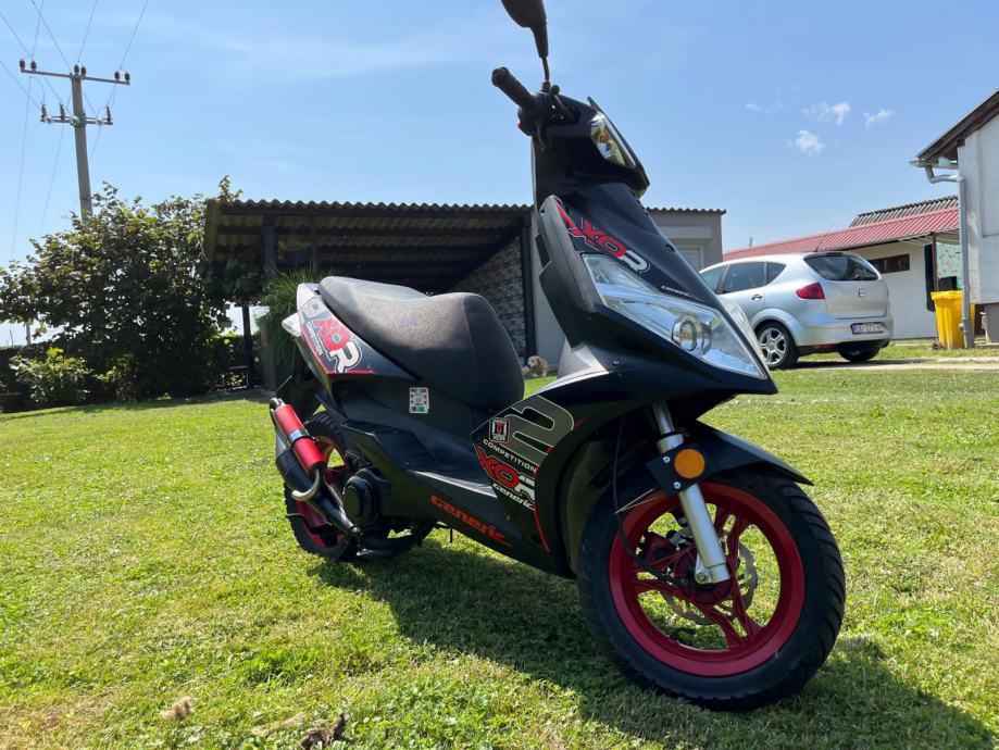 Generic Xor2 50 competition 50 cm3, 2014 god.