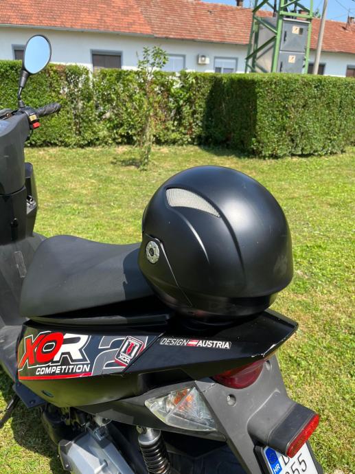 Generic Xor2 50 competition 50 cm3, 2014 god.