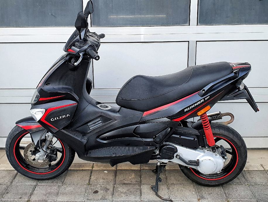 Gilera GILERA RUNNER 50 50 cm3, 2008 god.