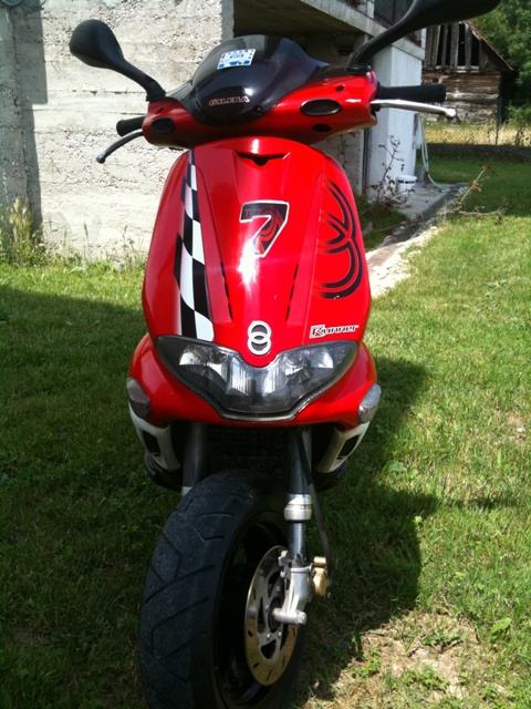 Gilera Gilera Runner 50 Racing Replica 2004 49 cm3, 2004 god.