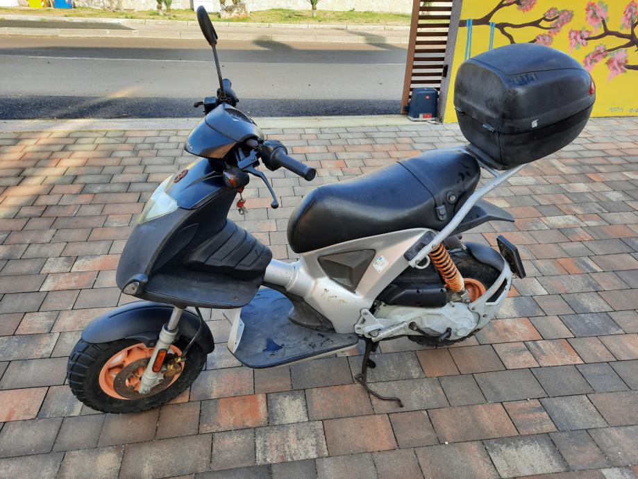 Gilera Ice 49 cm3, 2002 god.