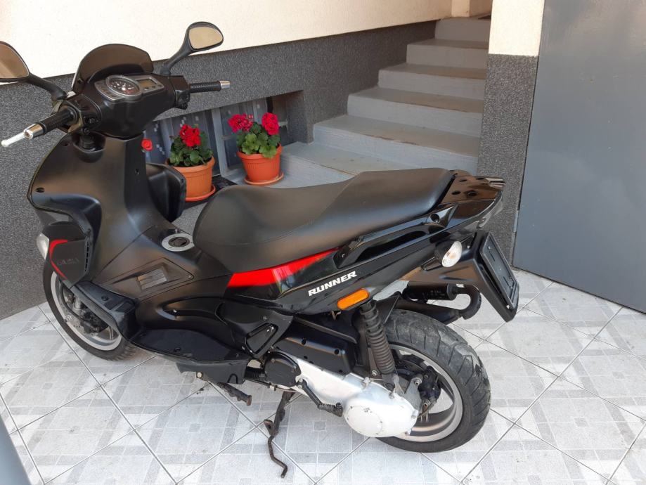 Gilera Runner 49 cm3, 2006 god.