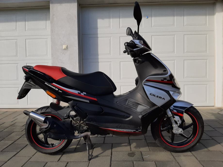 Gilera runner 50, 2008 god.