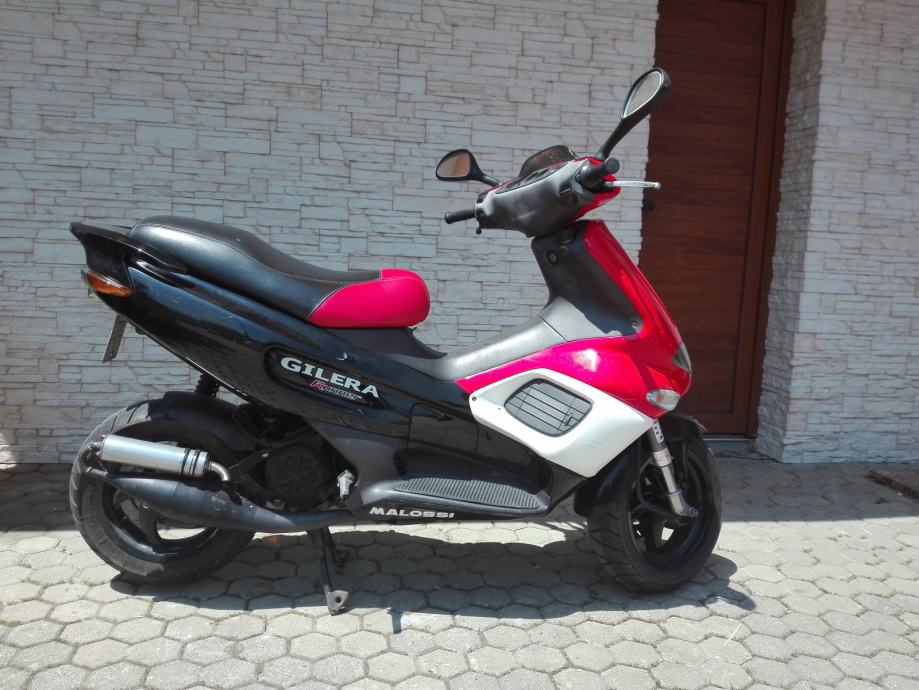 Gilera Runner 50 50 cm3, 2004 god.