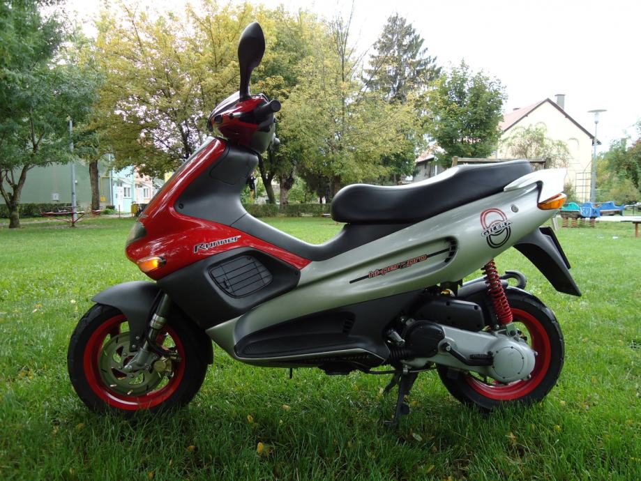 Gilera Runner 50 cm3, 2003 god.