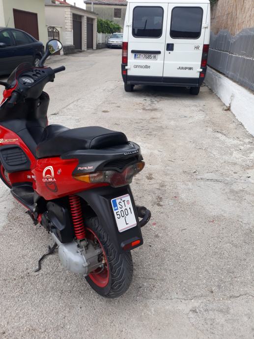 Gilera Runner 50 pure jet 50 cm3, 2003 god.