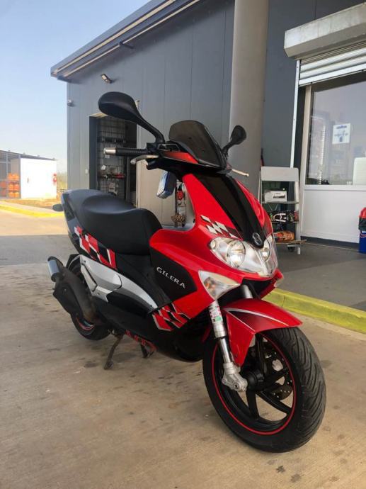 Gilera Runner 50 Race 49 cm3, 2006 god.