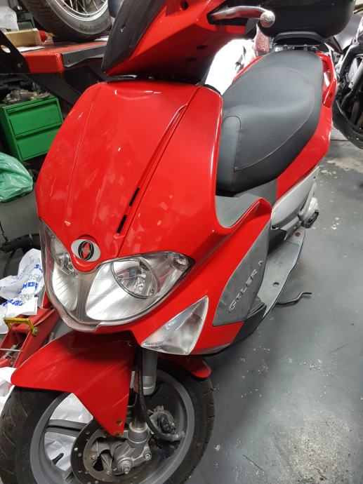 Gilera Runner 50 RST, 2010 god.