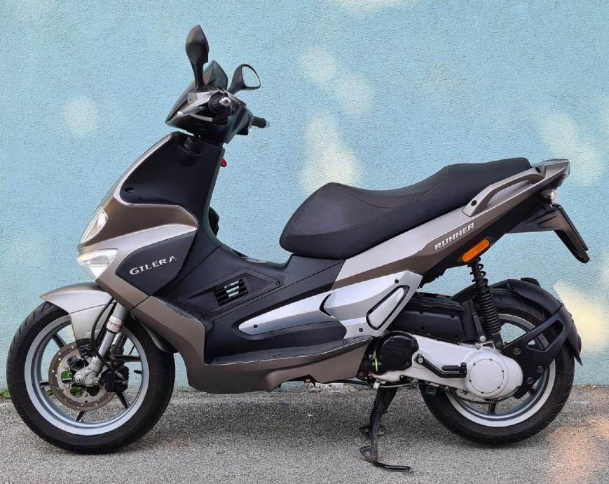 Gilera RUNNER 50 SP 49 cm3, 2005 god.