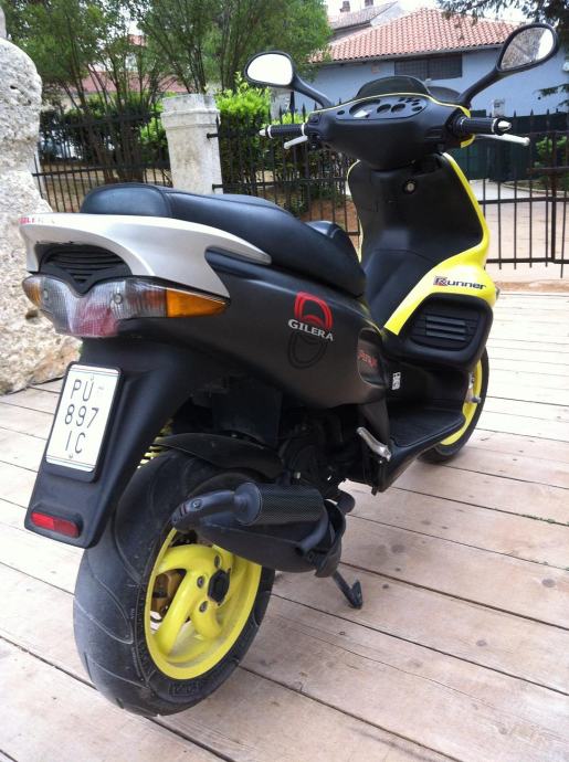 Gilera runner pure jet 50 cm3, 2003 god., 2003 god.