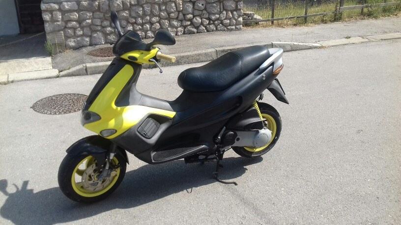 Gilera Runner pure jet 50 cm3, 2003 god.