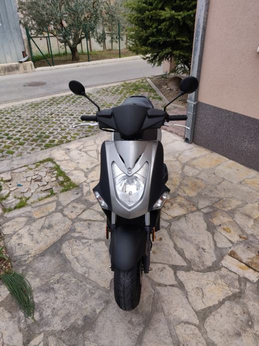 Kymco Agility 50 4t 50 cm3, 2017 god.