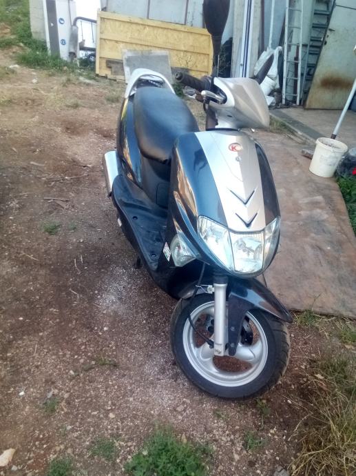 Kymco vitality 50 cm3, 2013 god.