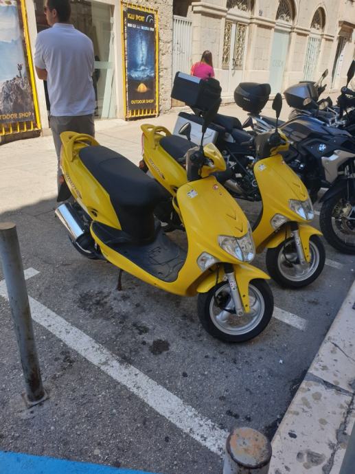 Kymco Vitality 50 cm3, 2013 god.