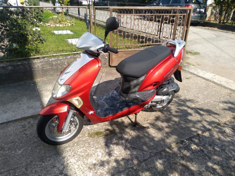 Kymco Vitality 50 cm3, 2006 god.