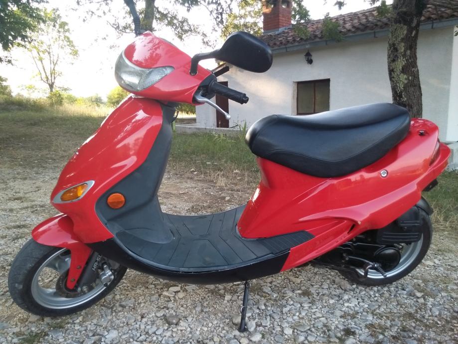 Kymco ZX 50 49 cm3, 2005 god.