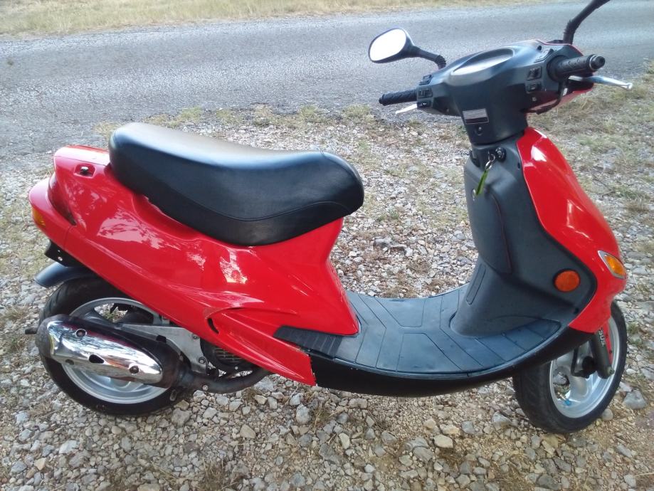 Kymco ZX 50 49 cm3, 2005 god.