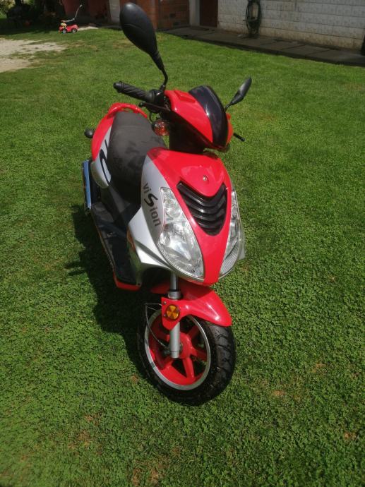 Longjia 50 cm3, 2011 god.