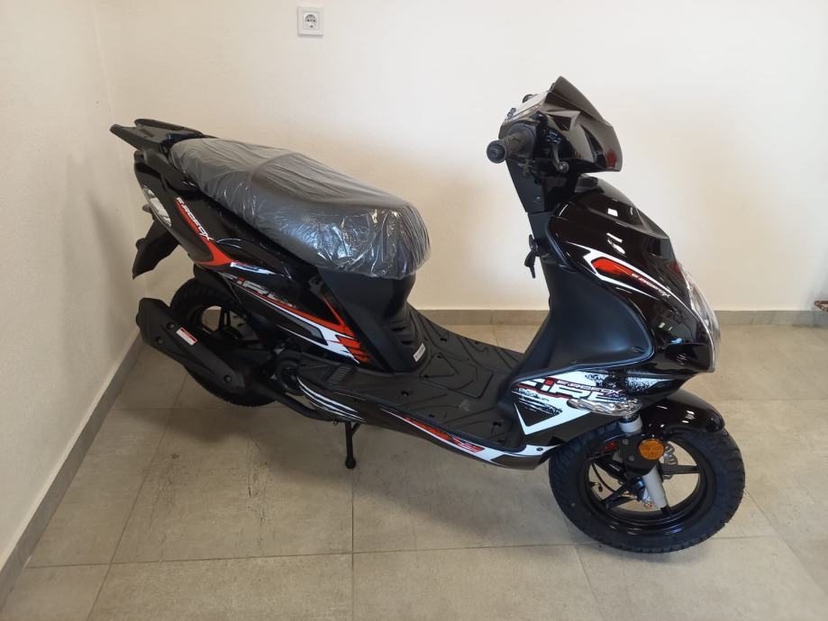 LONGJIA FIREFOX 50 4T euro 5, 2023 god.