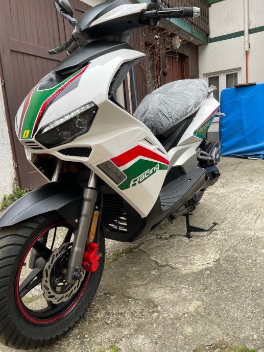 Longjia Formula1 49 cm3, 2021 god.