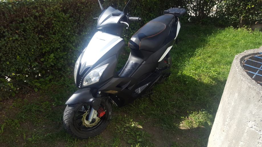 Luna LONGJIA SpeedJet 50ccm, 2010 god.