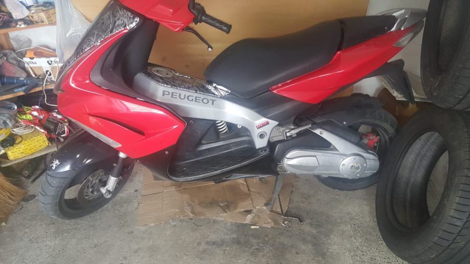 Peugeot Jet force C-Tech 50 cm3, 2003 god GIANNELI NOV AUSPUH, 2003 god.