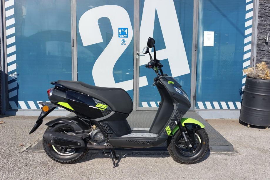 Peugeot STREETZONE 10 4T E5 49 cm3 / 3,5 KS, 2021 god.