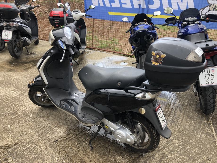 Piaggio Fly 50 cm3, 2015 god.