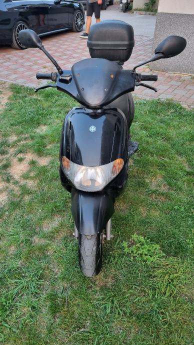 Piaggio Diesis 50 cm3, 2005 god.