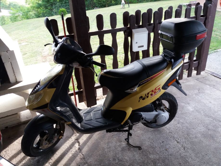 Piaggio Energy 49 cm3, 2004 god.
