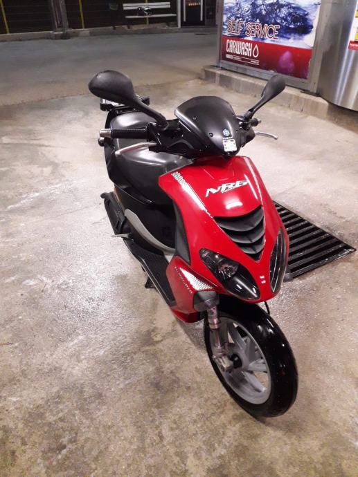 Piaggio Energy 49 cm3, 2005 god.