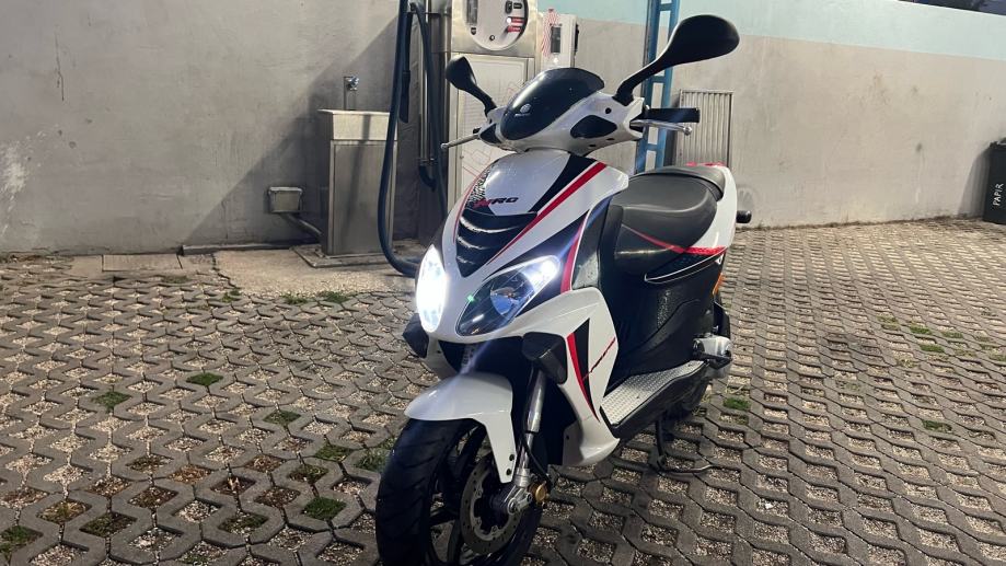 Piaggio Energy 49 cm3, 2017 god.