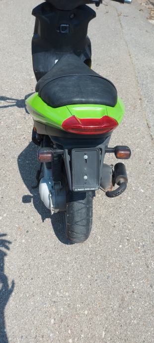 Piaggio energy 50 49 cm3, 2005 god.