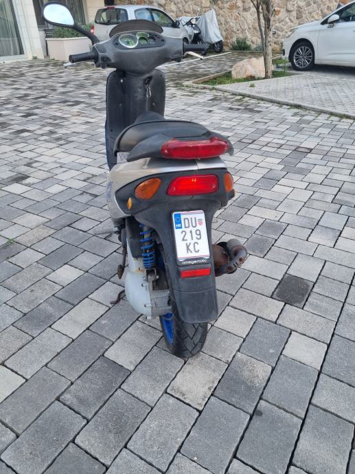 Piaggio ENERGY 50 cm3, 2003 god.