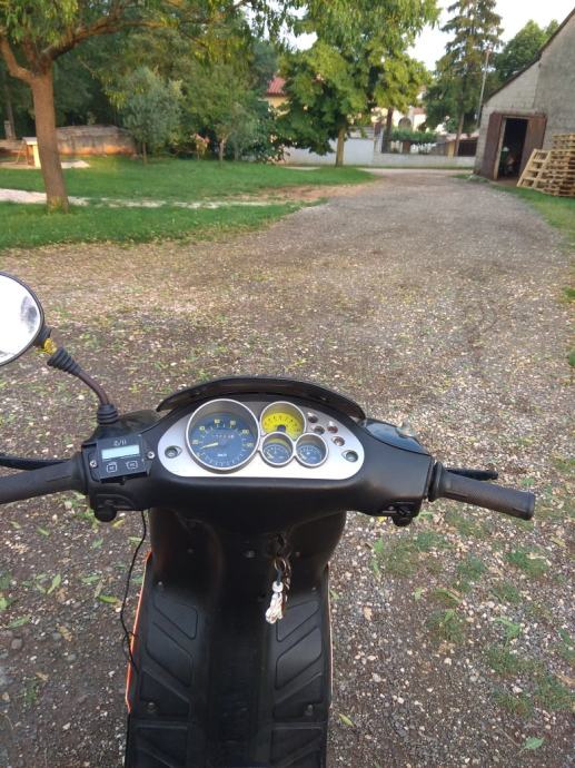 Piaggio Ngr 50 49 cm3 zamjena!!, 2001 god.