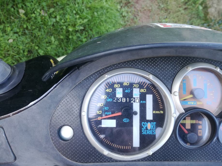 Piaggio Nrg 49 cm3, 2005 god.