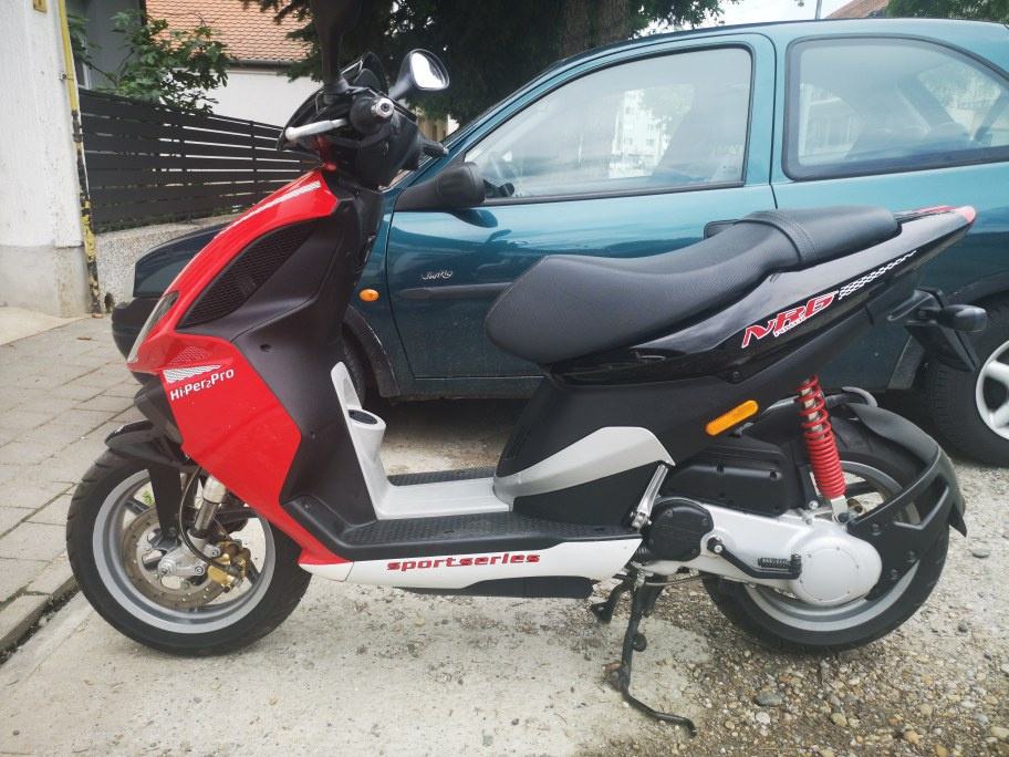 Piaggio NRG HIPER 2 PRO 49 cm3, 2005 god.