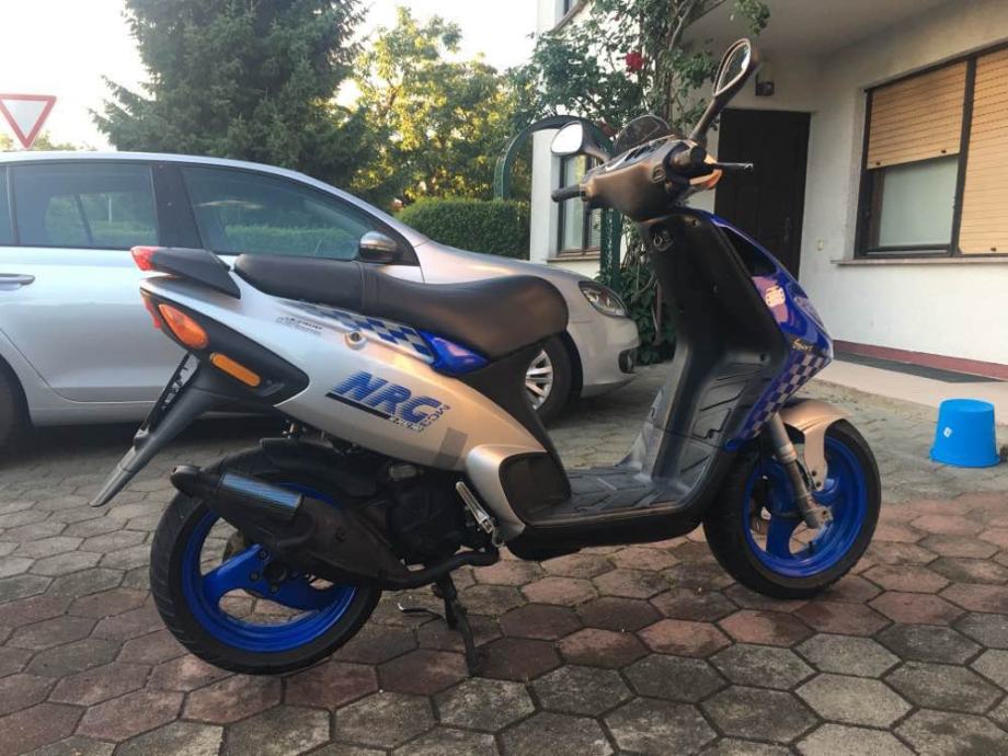 Piaggio NRG MC3 49 cm3, 2003 god.