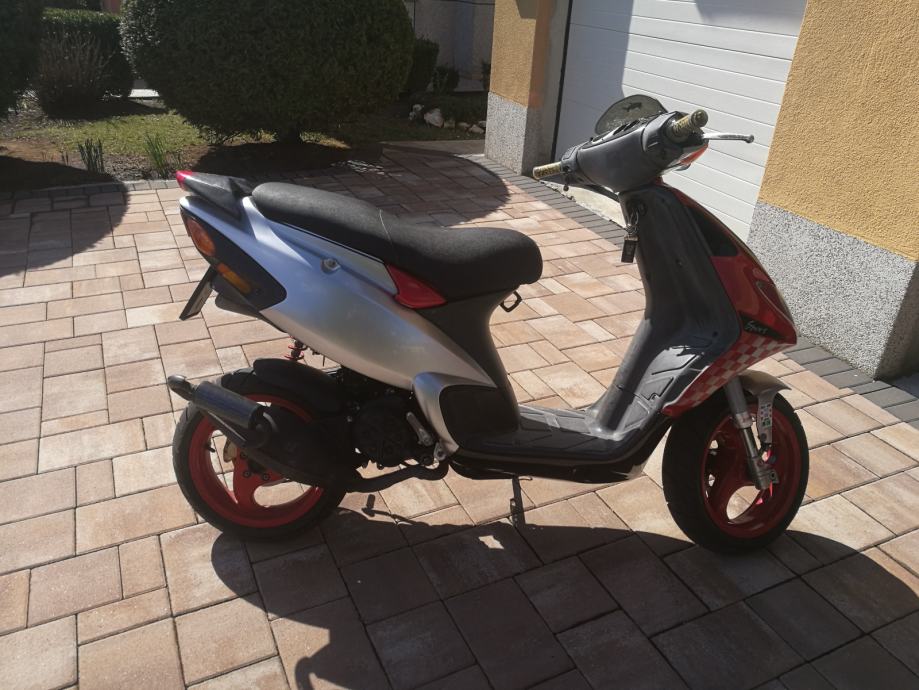 Piaggio NRG mc3 dd 50 cm3, 2003 god.