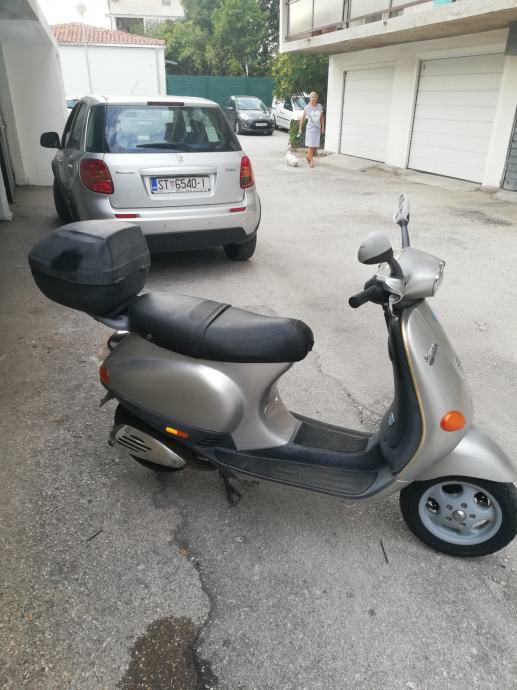 Piaggio Vespa ET2 50 2t 49 cm3, 2000 god.