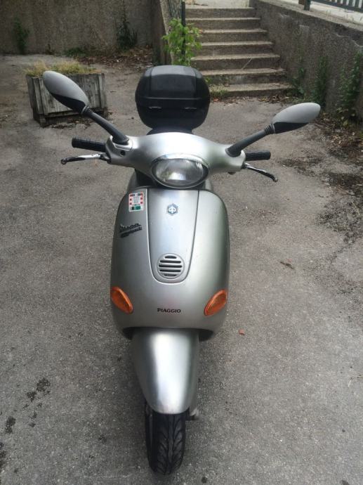 Piaggio Vespa ET2 50 cm3, 2000 god.