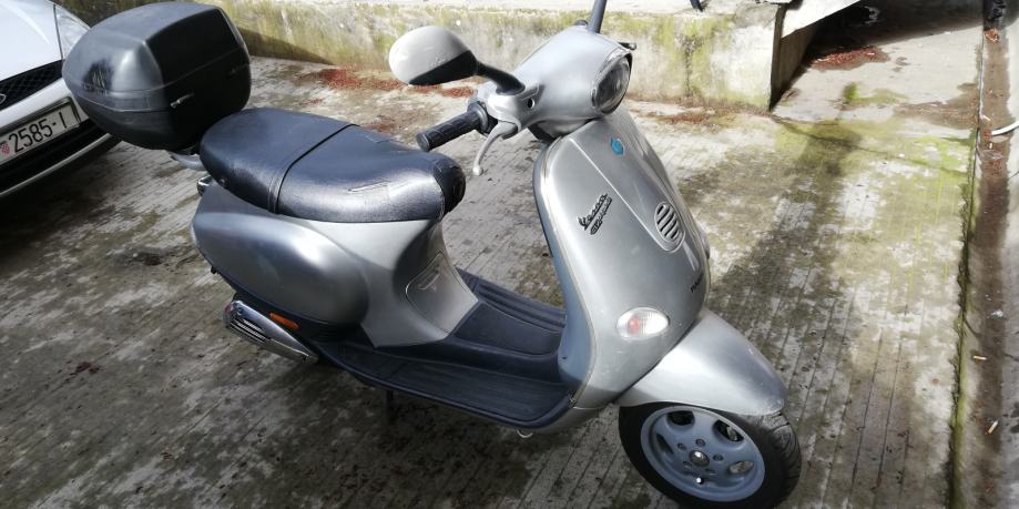 Piaggio Vespa Et2 50ccm reg 10.2019, 2000 god.