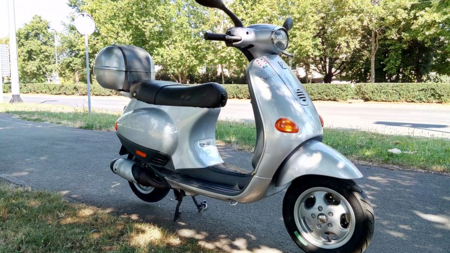 Piaggio Vespa ET2, 2004 god.