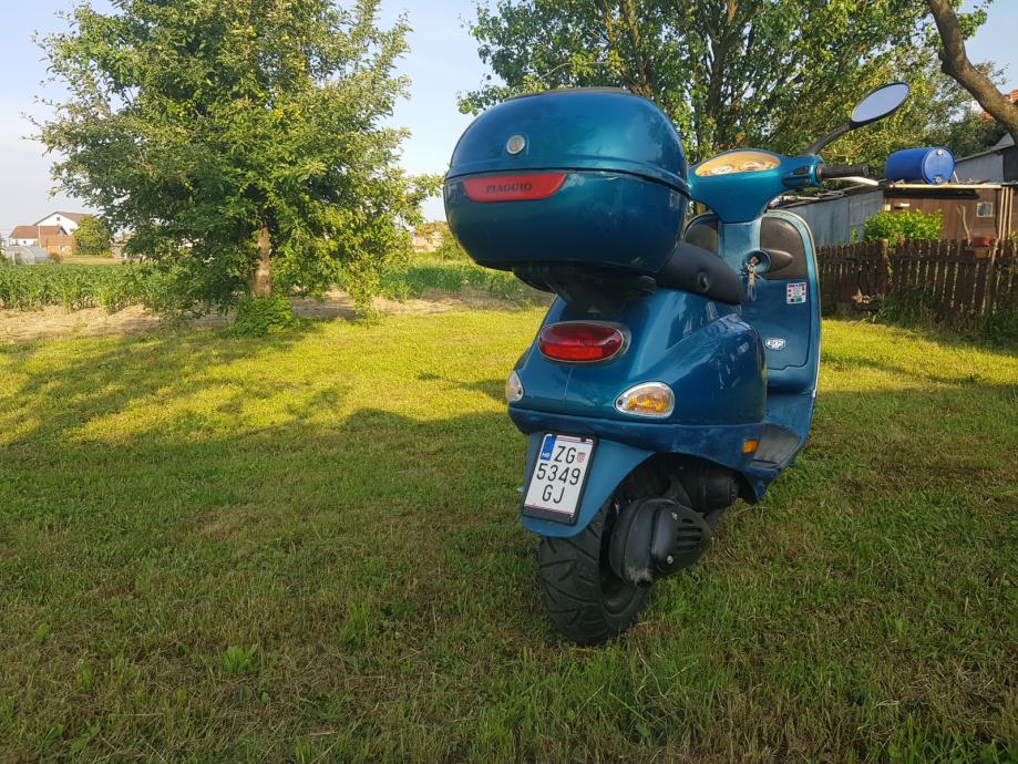 Piaggio Vespa et2, 1998 god.