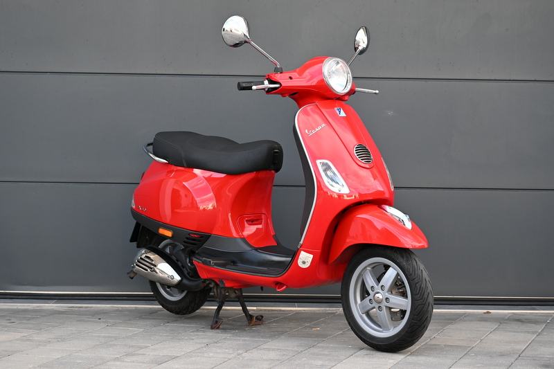Piaggio VESPA LX 50 2T 49 cm3, 2009 god.