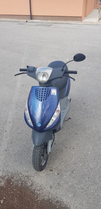 Piaggio Zip 2t 49 cm3, 2002 god.