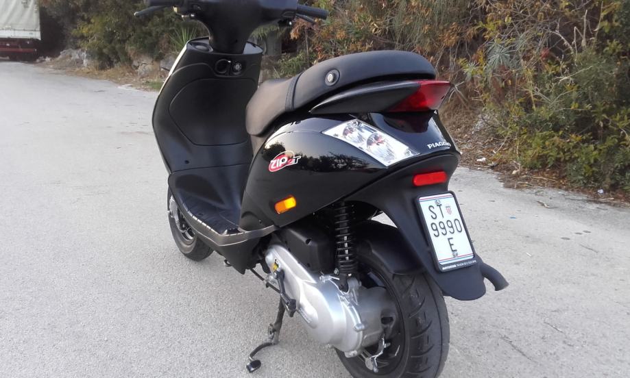 Piaggio ZIP 2t, 2016 god.