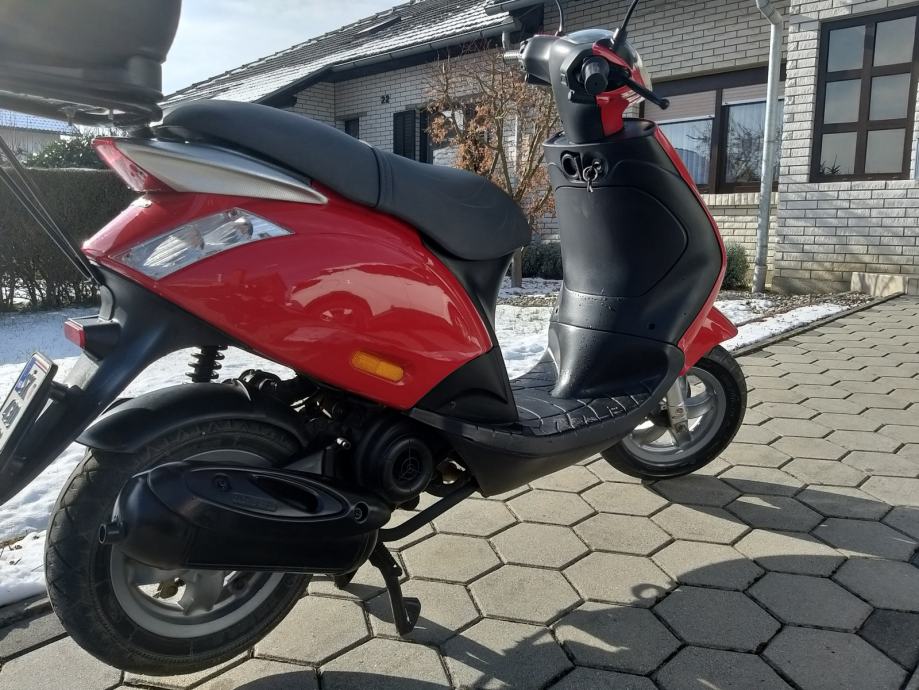 Piaggio Zip,4T 49 cm3, 2006 god.