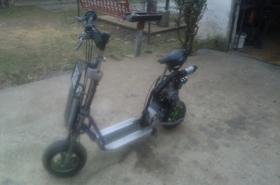 MAŠINA,AGREGAT,MOTOR V.HLAĐ. mini BLATA+ RAMA,ŠTEL, 2016 god.