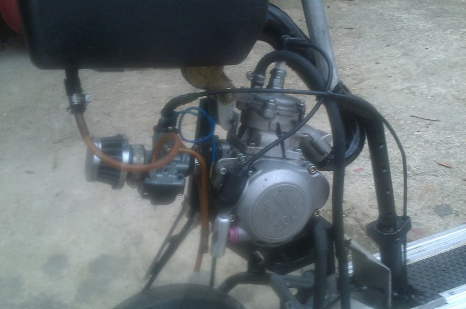 MAŠINA,AGREGAT,MOTOR V.HLAĐ. mini BLATA+ RAMA,ŠTEL, 2016 god.